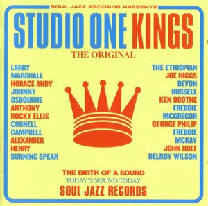 Periecos Brechó: Studio One