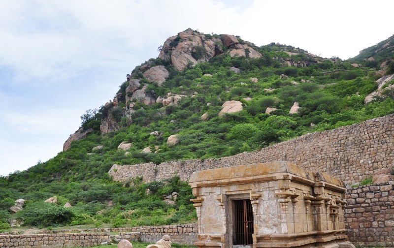Tamilnadu Tourism: Sankagiri Fort, Salem