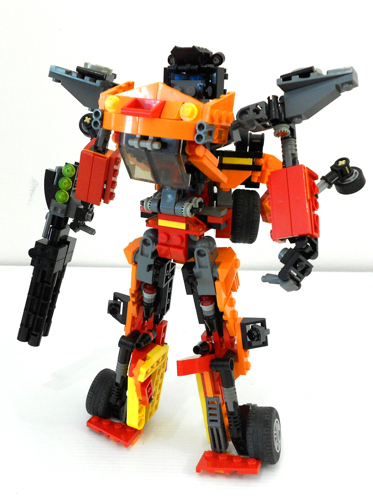 Alanyuppie's LEGO Transformers: LEGO Neo Sandstorm Part 1: Photos of ...