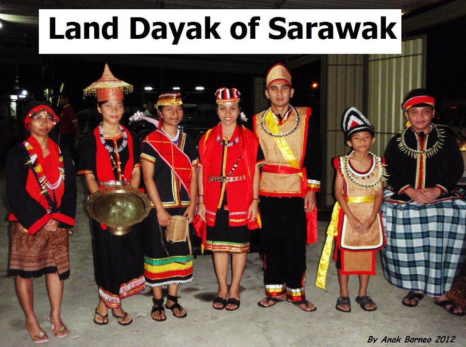 Cats City Hornbill Land: THE BIDAYUH..... who so enchanted the first ...