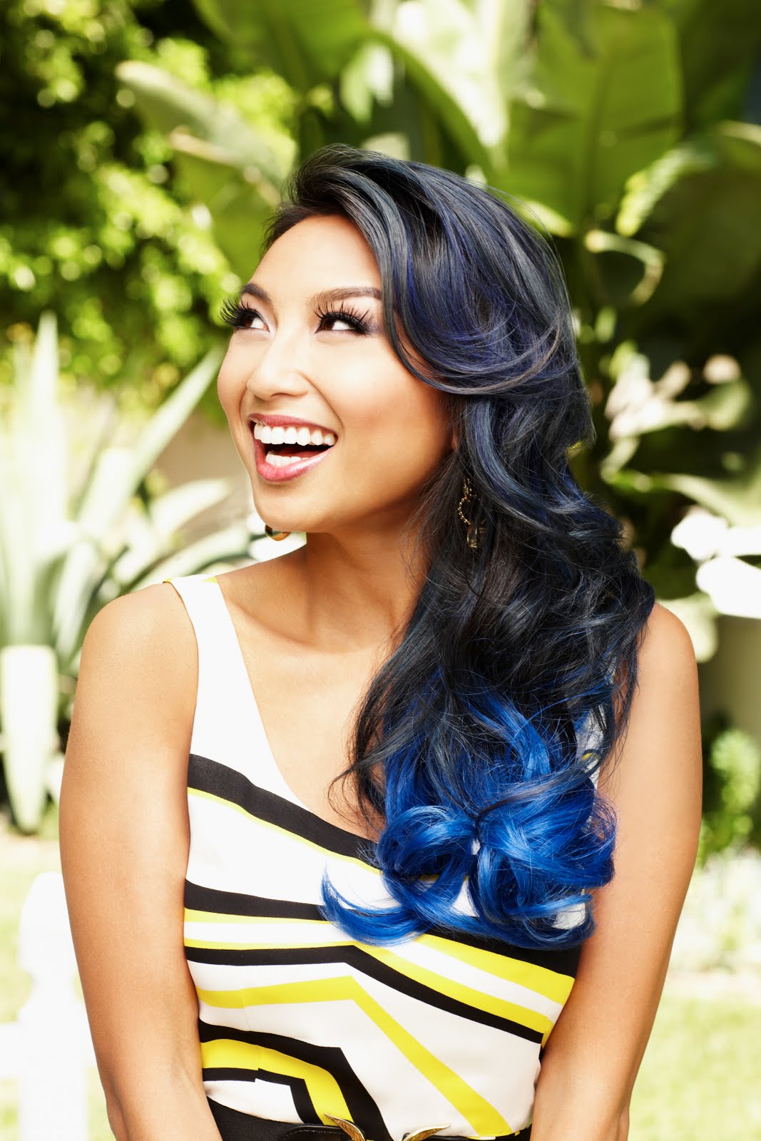 Josie's Juice: Meet 'How Do I Look?' Star Jeannie Mai