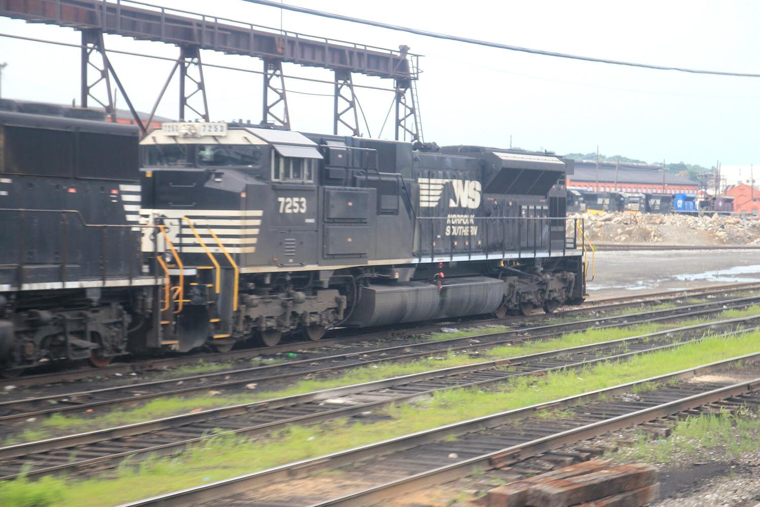 Jersey Mike's Rail Adventures: 18-07-05 PHOTOS: PRR Main Line Requiem Part 1