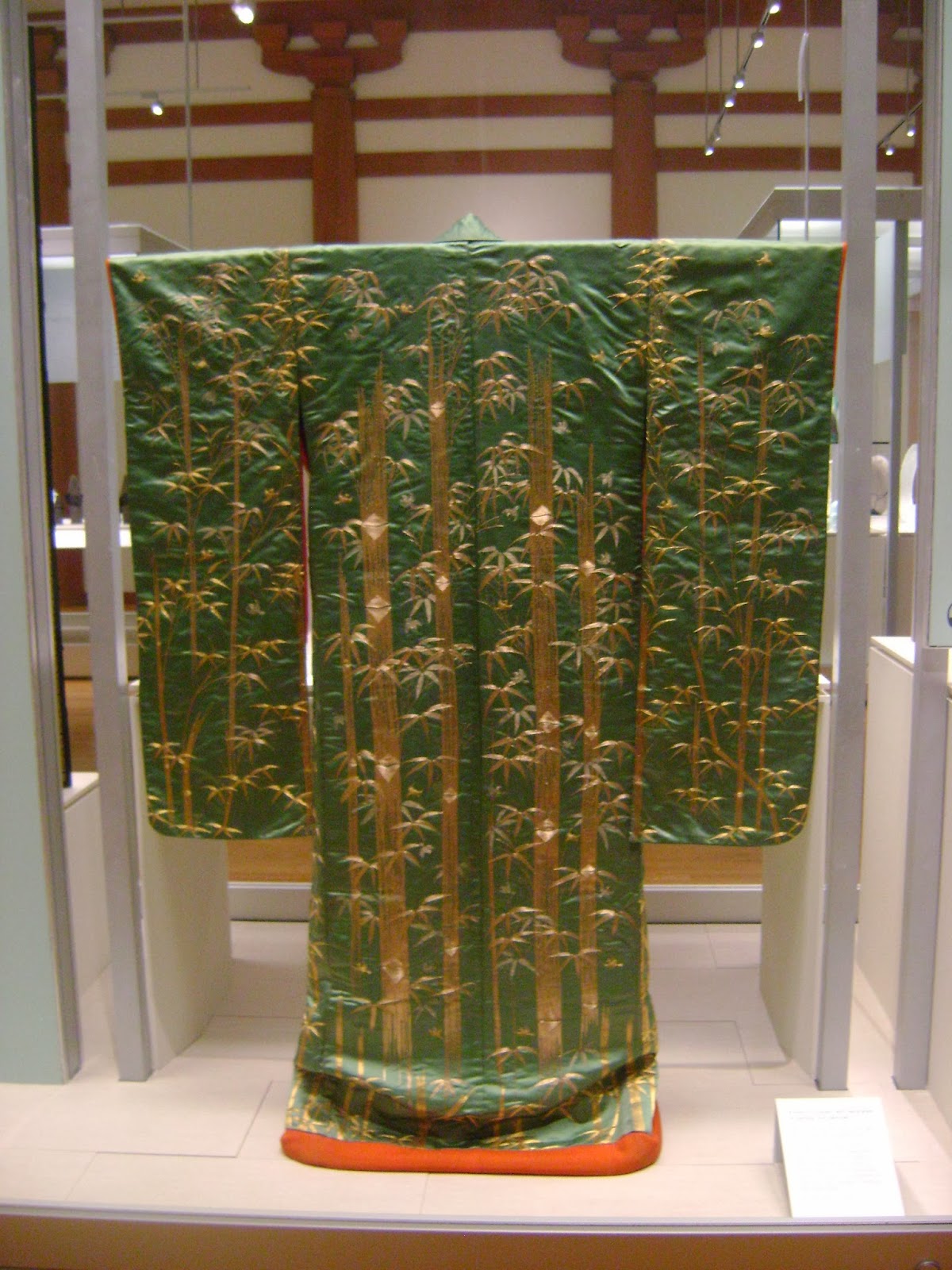 Nihon Chic: Japanese Traditional Costume - Behind the Scenes at the ...