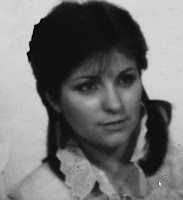 Pios Einai Aftos-Maria Roussou--sezen aksu -sultan süleyman-monosmus