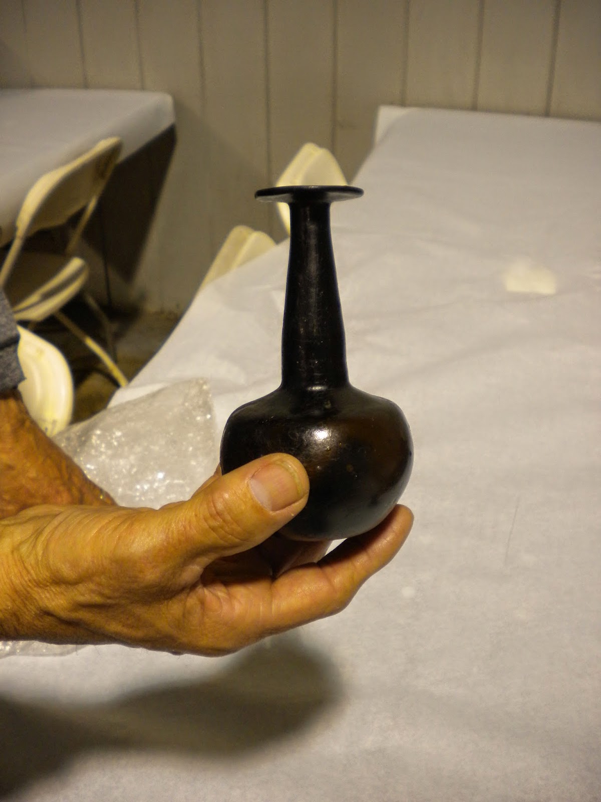 RightsideVA: The Historical Bottle Diggers of Virginia bottle show...