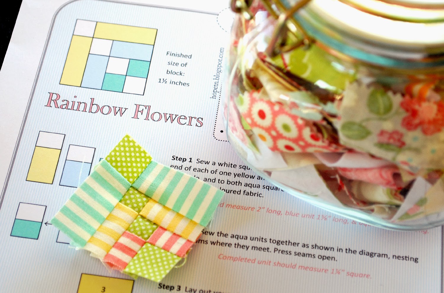 When Inspiration Strikes: Rainblow Flowers Mini Block -Free Pattern