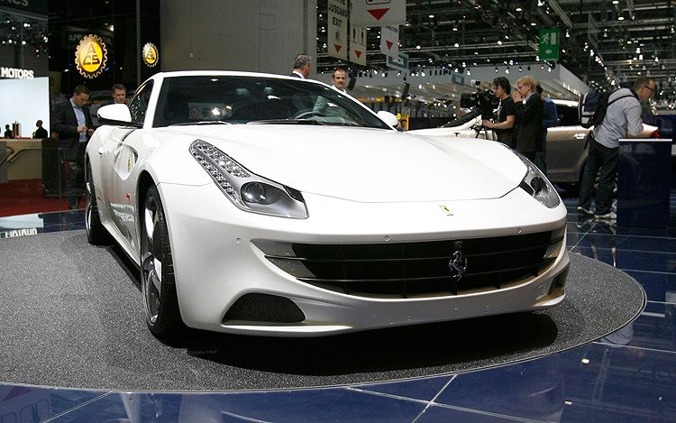 Ferrari FF - Well Turned Cars: Ferrari FF
