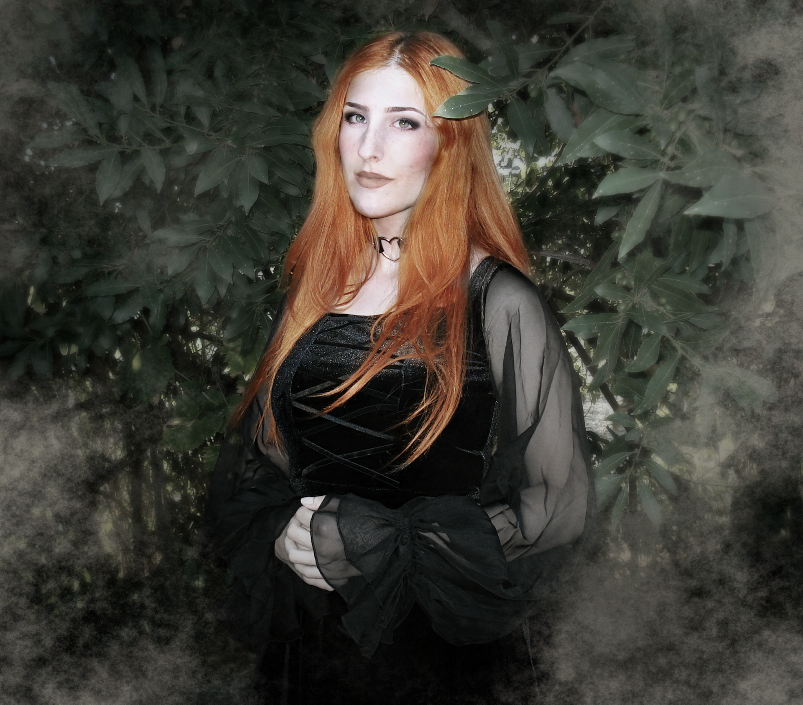 DEVILNIGHT'S DRESS REVIEW | F R E Y A . C