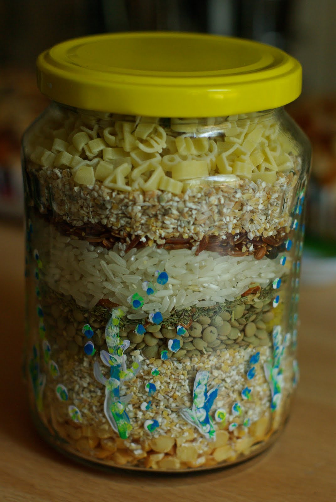 Saldi diena: Sriuba "dovanų"