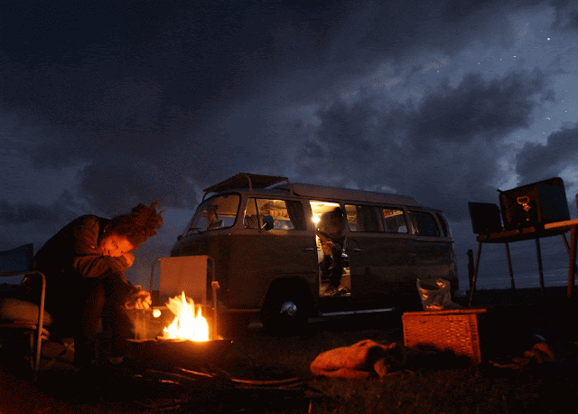 barbarathevwbus: V Dub Campfire GIF's