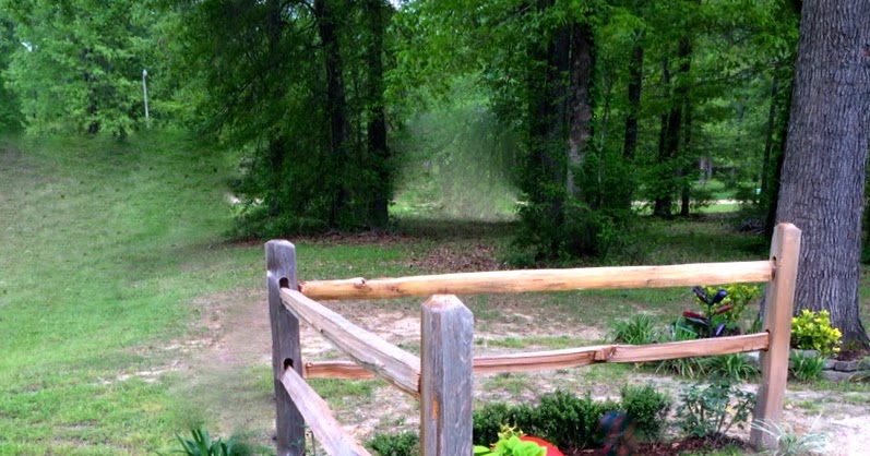 Two Men and a Little Farm: SPLIT RAIL FENCE FEATURES, INSPIRATION THURSDAY