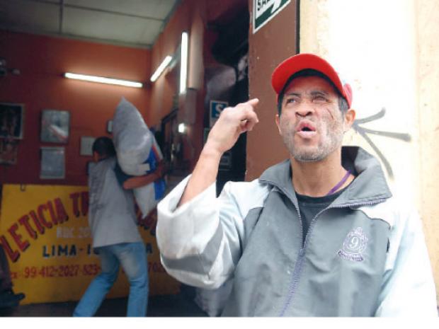 La Palabra Periódica: Mario Broncano: El boxeador de las tinieblas