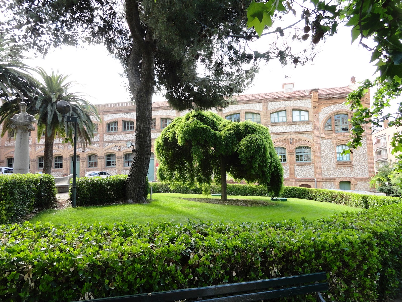 Paisatges i Jardins Landscapes and Gardens: Jardí Sostenible - Campus ...