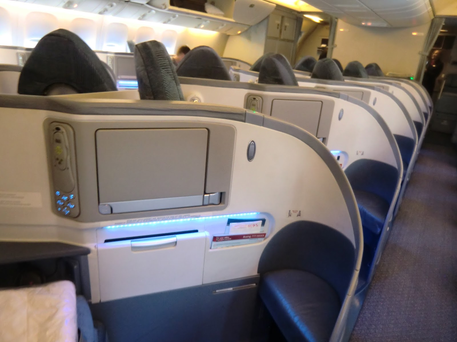 Air Canada Business Frankfurt to Toronto (Boeing 777LR) - Premium Cabin ...