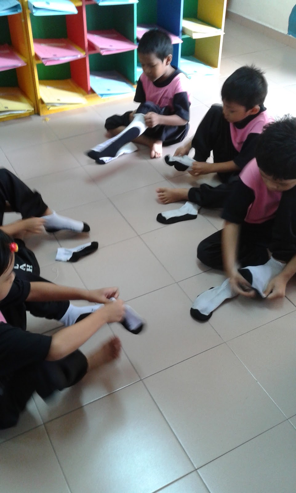 Cerita Cikgu Syikin: Aktiviti Pratulis & Meningkatkan Koordinasi mata ...