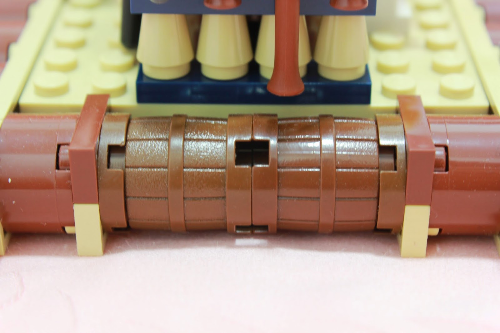 lurkerr's blog: Lego MOC Raft