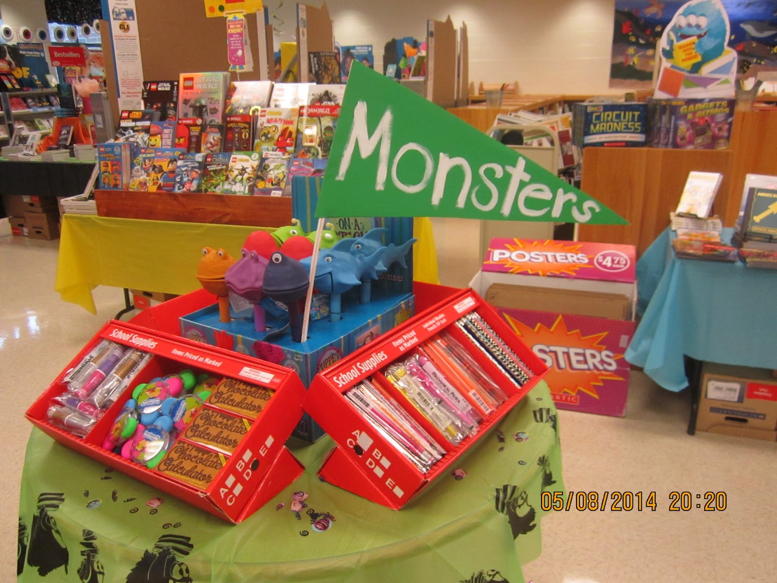Miss Liberry Teacher: Monster Book Fair