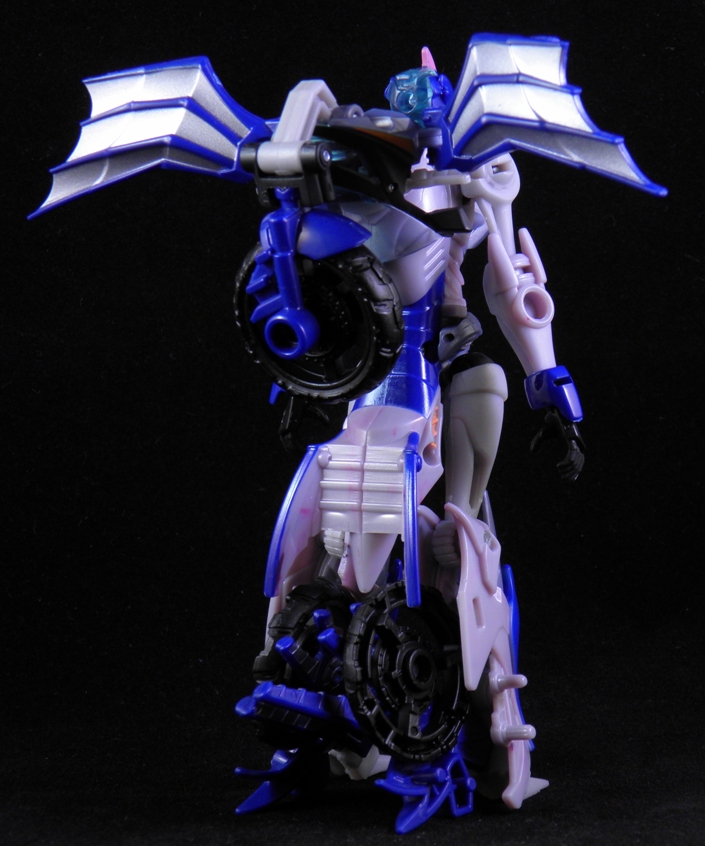 She's Fantastic: Transformers: Prime - Beast Hunters ARCEE!