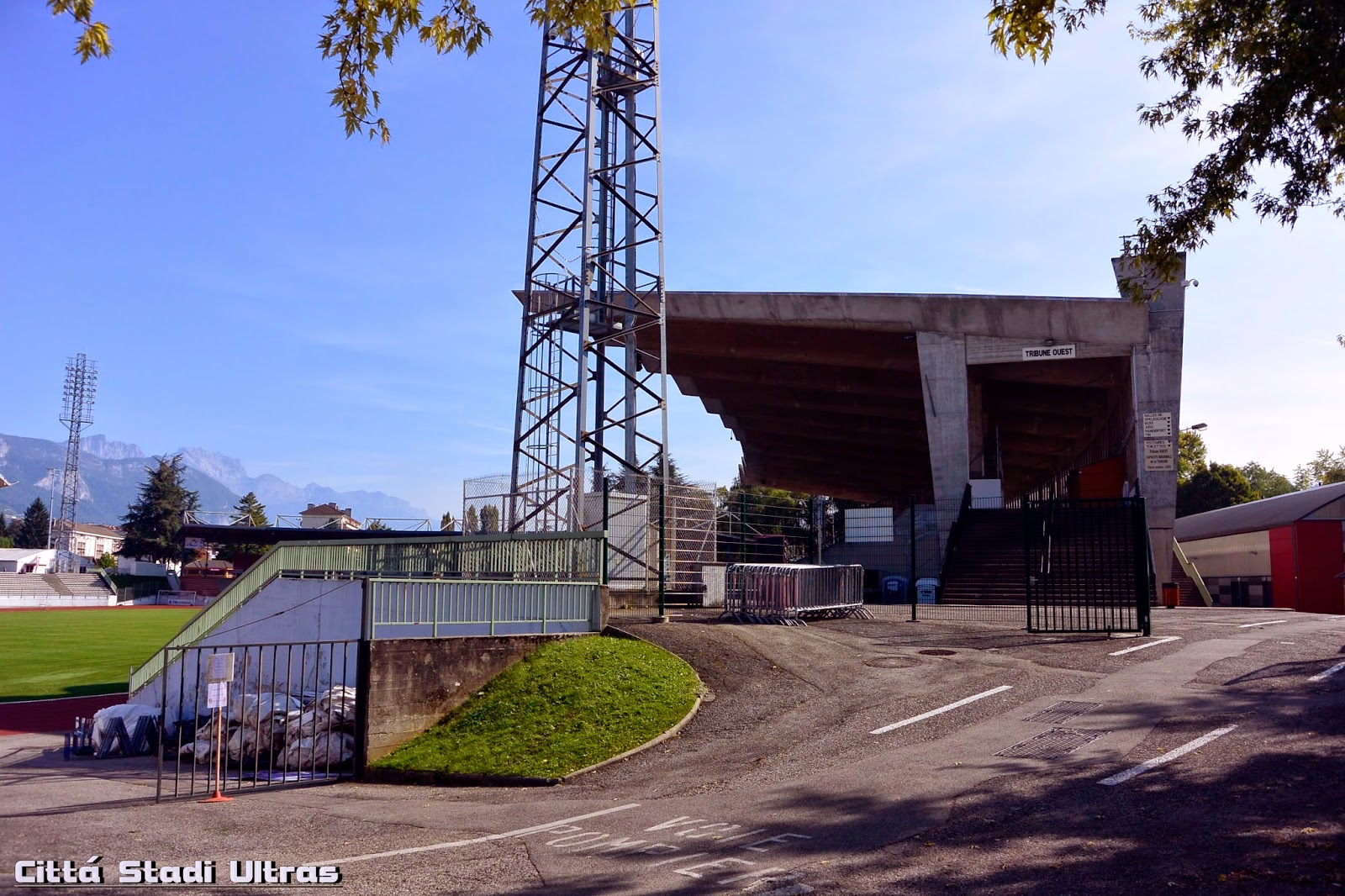 Città Stadi Ultras: Parc des Sports d`Annecy