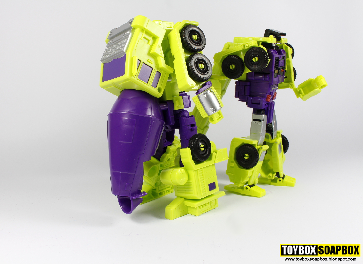 Toybox Soapbox: Perfect Effect PC-06 Perfect Combiner Devastator ...