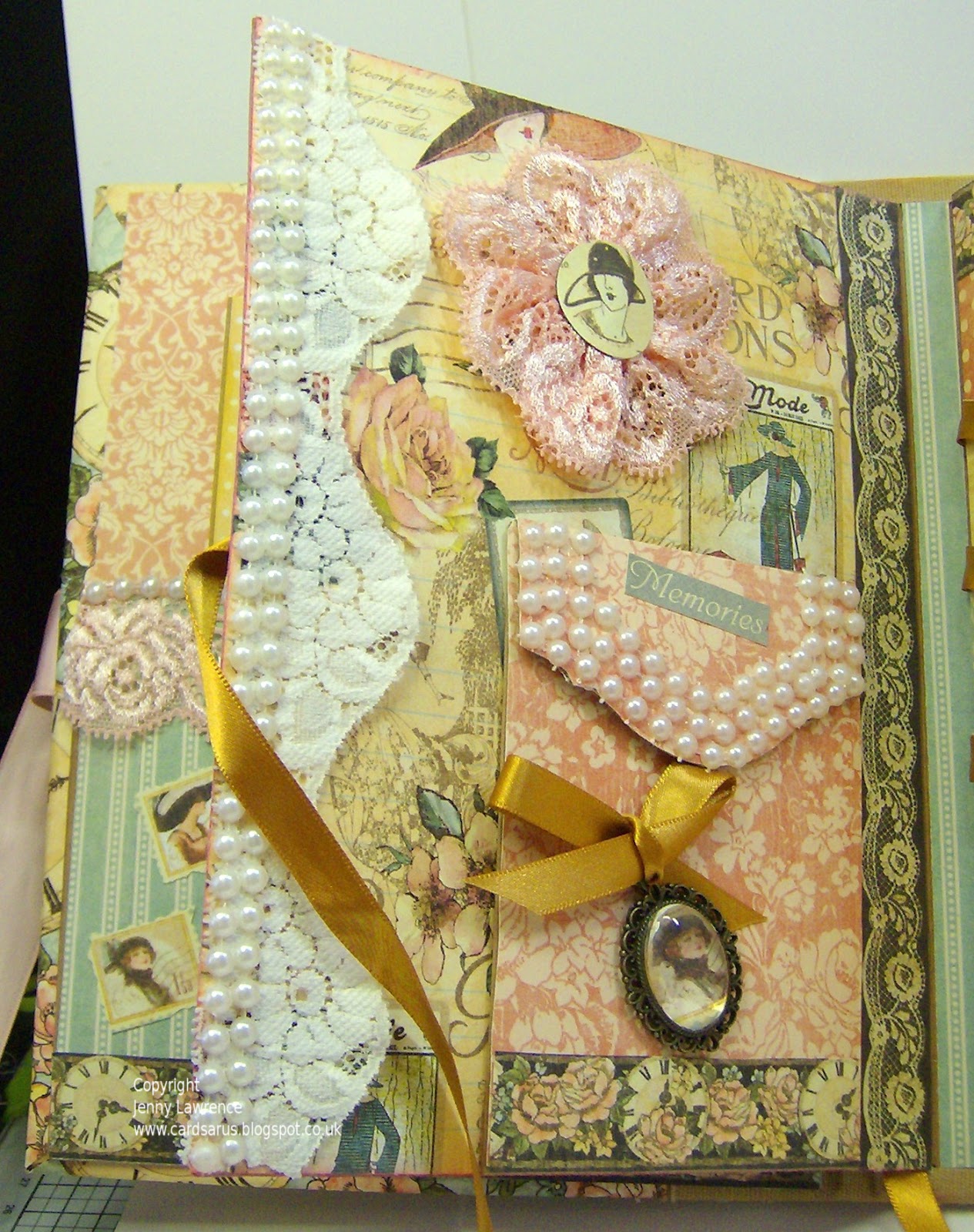 CARDSARUS: GRAPHIC 45 LADIES DIARY ALBUM