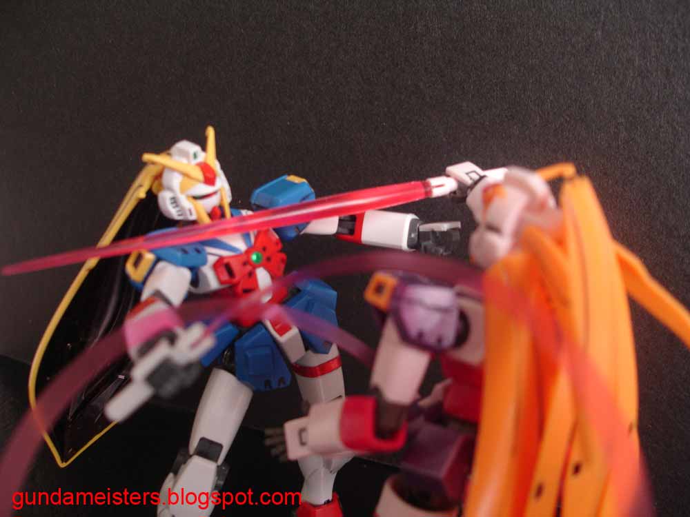 Gundam Meisters: Gunpla Comparison: Gundam Nobell vs. Nobell (Berserk Mode)