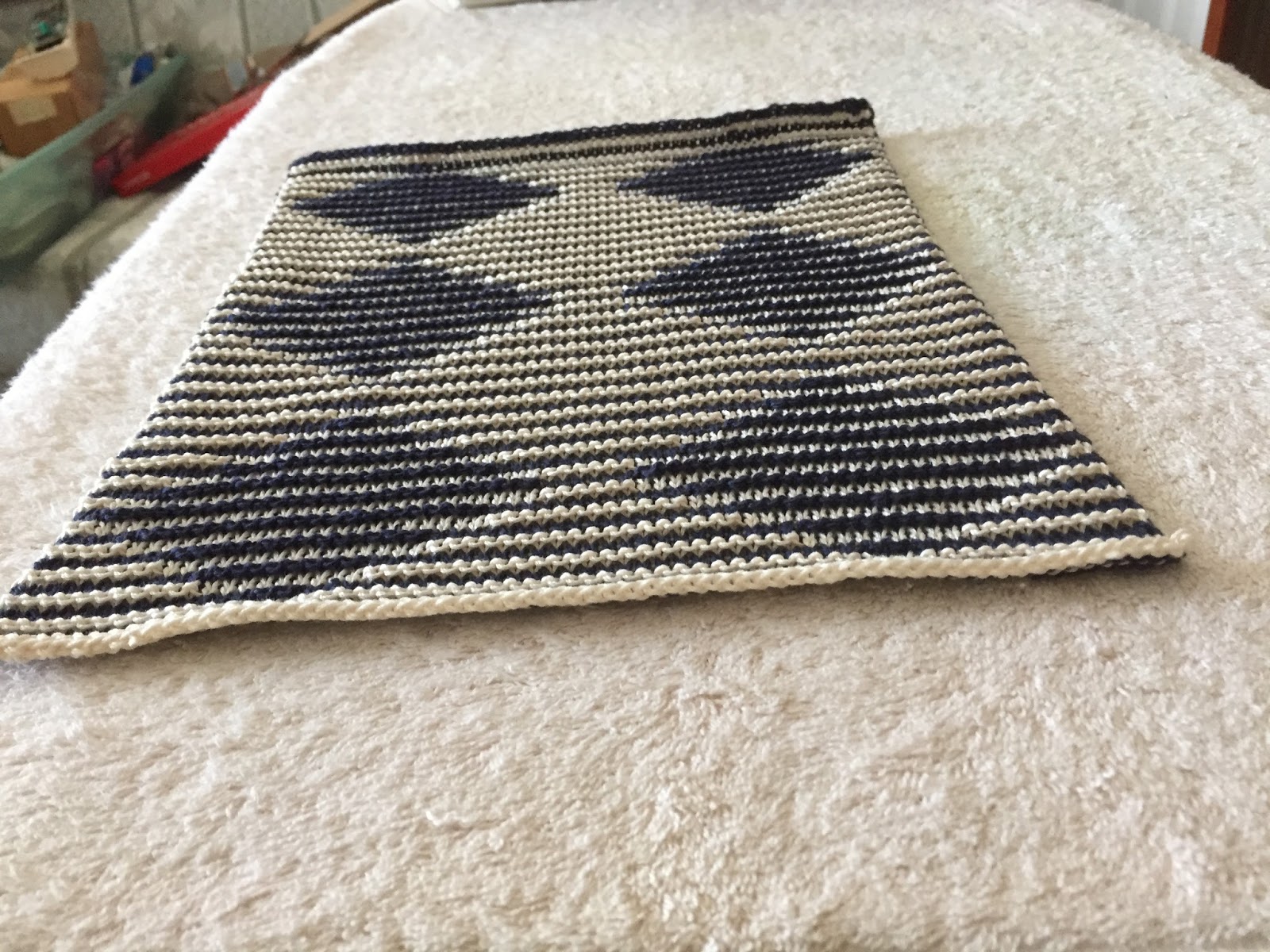Karla's Machine Knitting: Illusion or Shadow Knitting