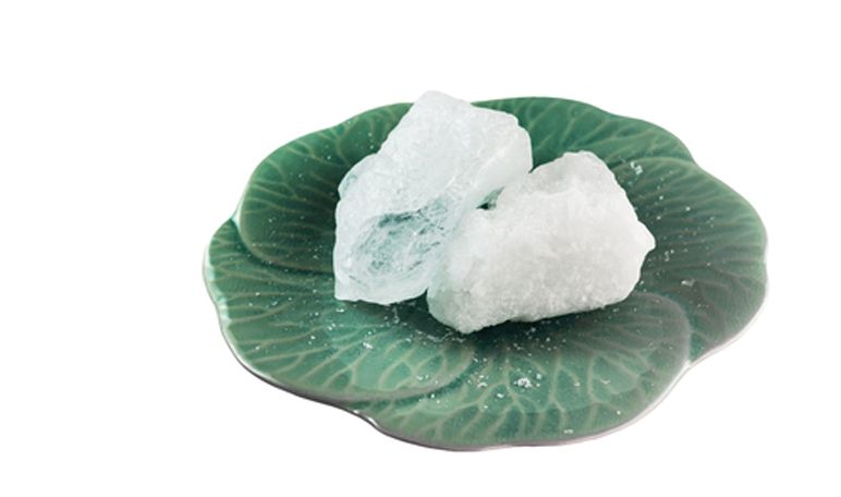 फिटकरी Fitkari – Alum का उपयोग हम लोग बरसों से देखते आए है। हमारे ...