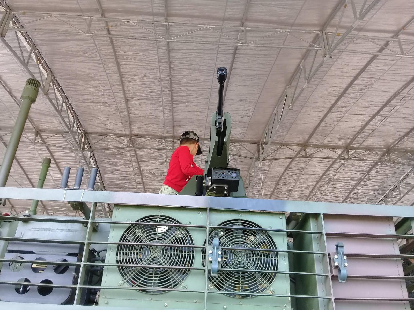 THAIDEFENSE-NEWS: Close Up : Oplot-T ,VT-4 ,M60 A3 (TIFCS) - Royal Thai ...