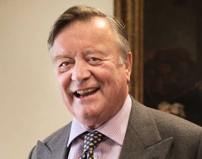 photopol: KEN CLARKE