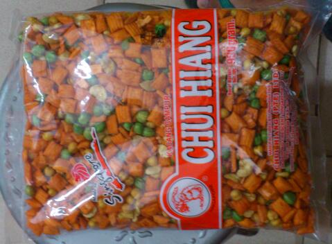 Cerita Kami: Kacang Campur-campur dari Singapura