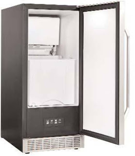 Outdoor Kitchen: Firemagic Double Access Drawer, Built in Ice Maker And ...