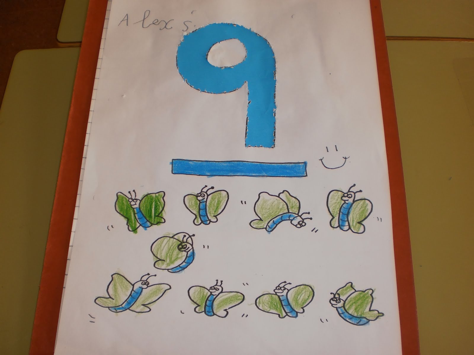 EL LAPIZ: El número 9 y su regleta