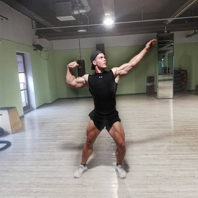 the beauty of male muscle: Alexander