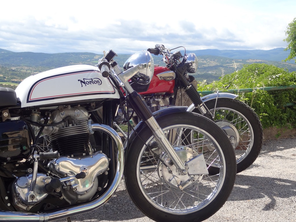 HardSun Motorcycles: Norton 650 Hardsun