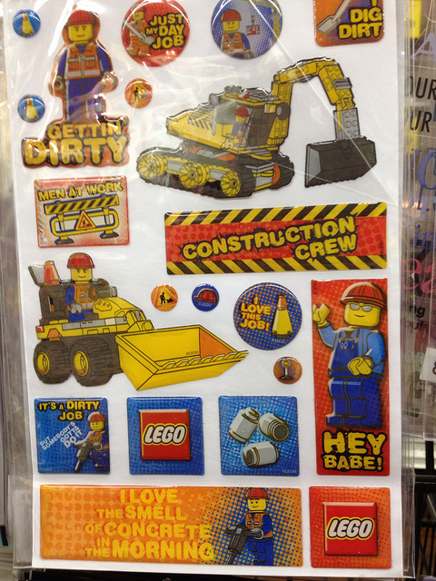 hypathie - Blog féministe et anti-spéciste: Le monde selon LEGO