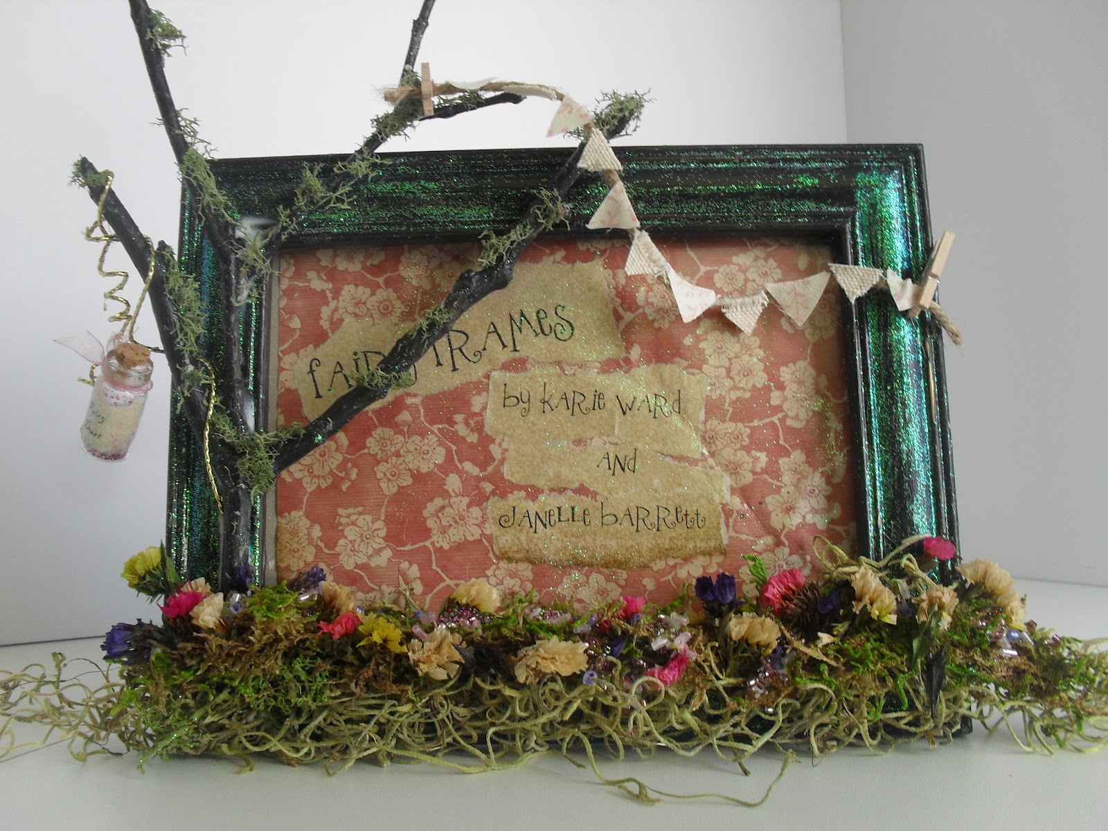 Books Enchanted Blog: Fairy Frames! (or Pixie Pictures....take your pick)