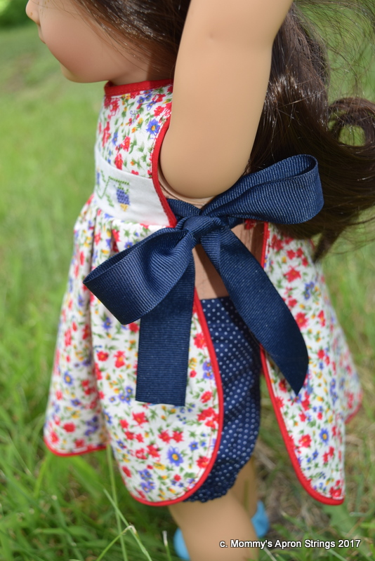 Mommy's Apron Strings: 2017