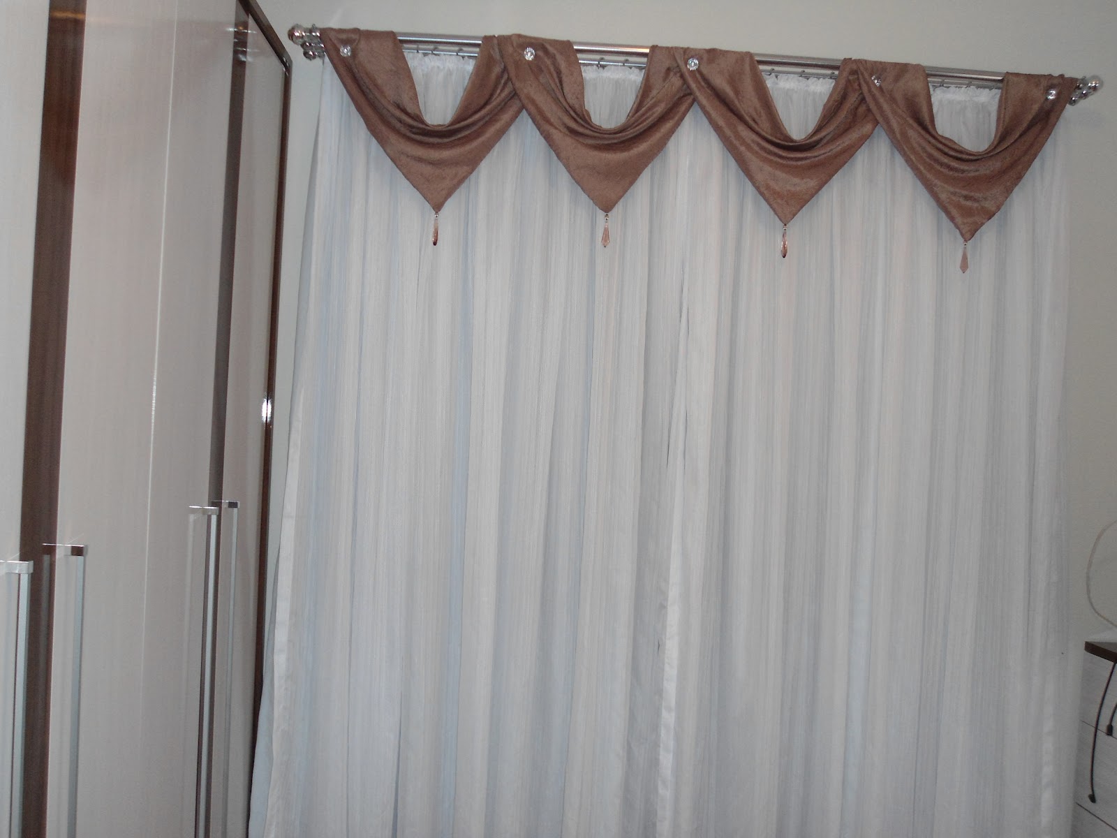 URSULA CORTINAS E DECORAÇÕES: MODELOS DE CORTINAS