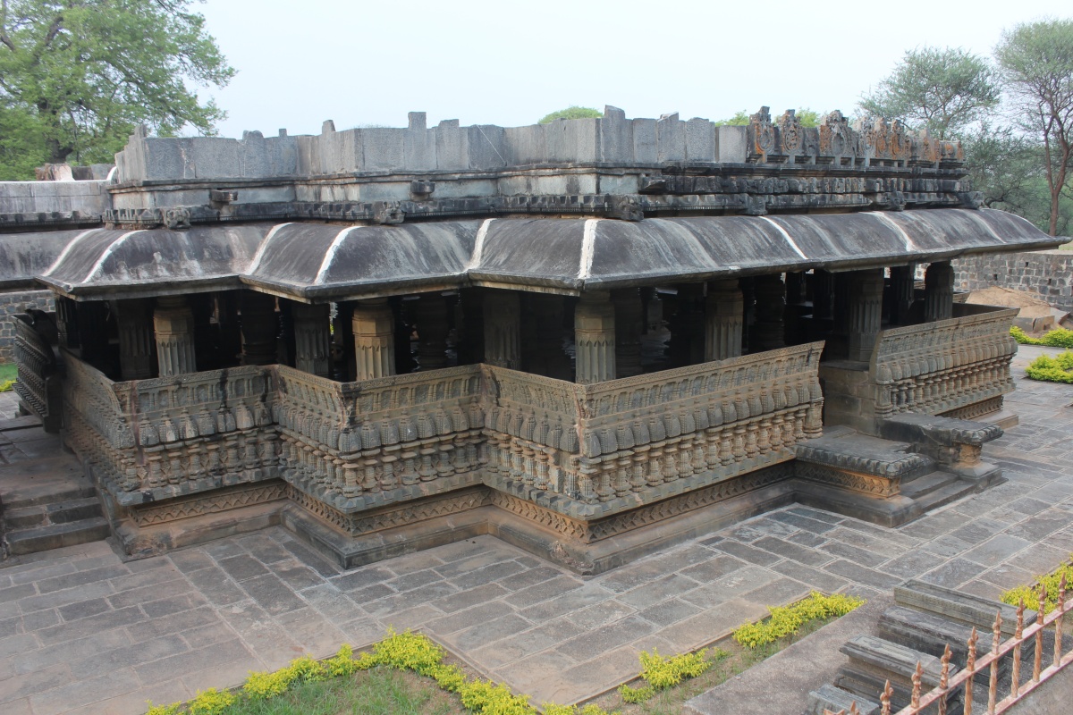Journeys across Karnataka: Nagareshwara Temple, Bankapur Fort