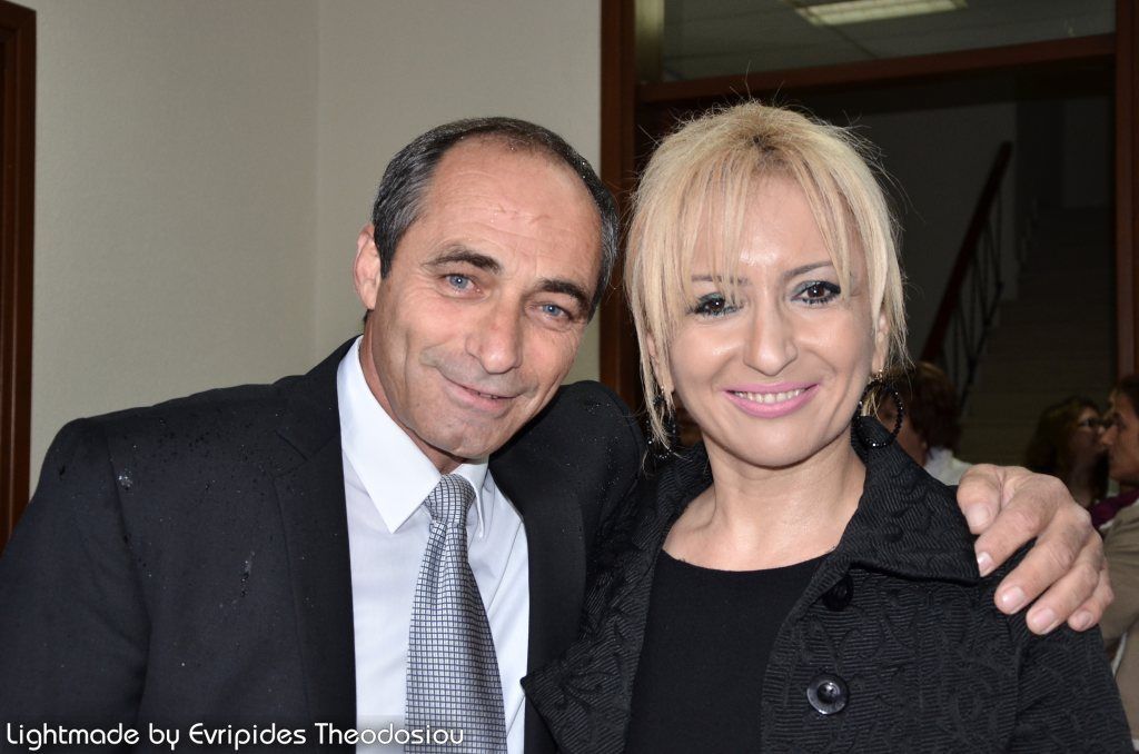 ΛΕΥΤΕΡΙΑ: Η ΑΝΤΙΠΕΡΙΦΕΡΕΙΑΡΧΗΣ ΠΙΕΡΙΑΣ κ. ΣΟΦΙΑ ΜΑΥΡΙΔΟΥ ΜΕ ΤΟΝ ΠΡΟΕΔΡΟ ...