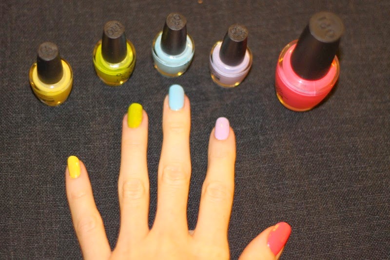 Miss Directions: Pastel Nails for Miss Ess