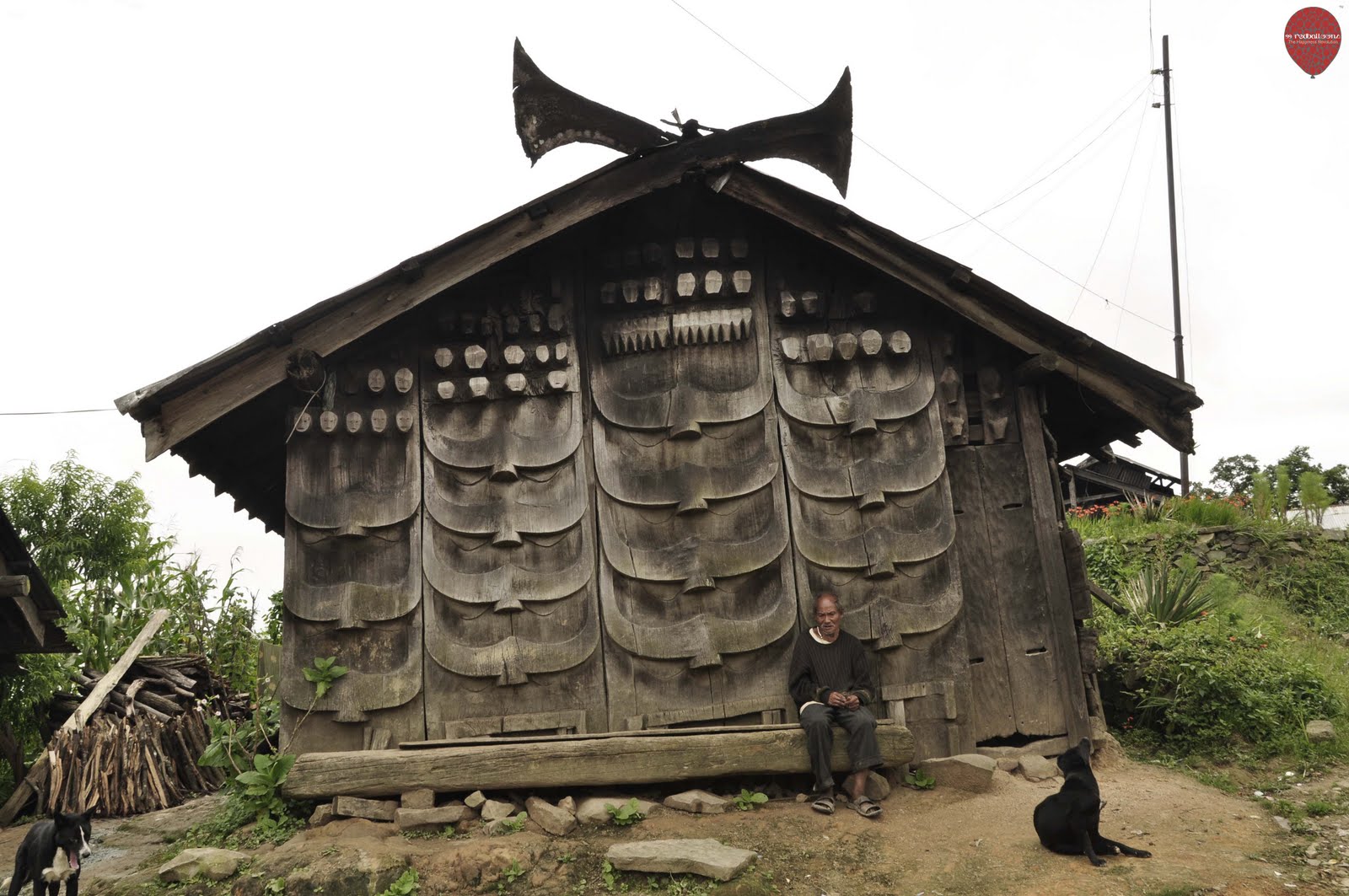 99 red balloons: Traditional Tangkhul Naga house in chingjaroi Village ...