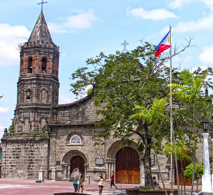 Top 10 Famous Old Churches in the Philippines: Old Churches in Philippines