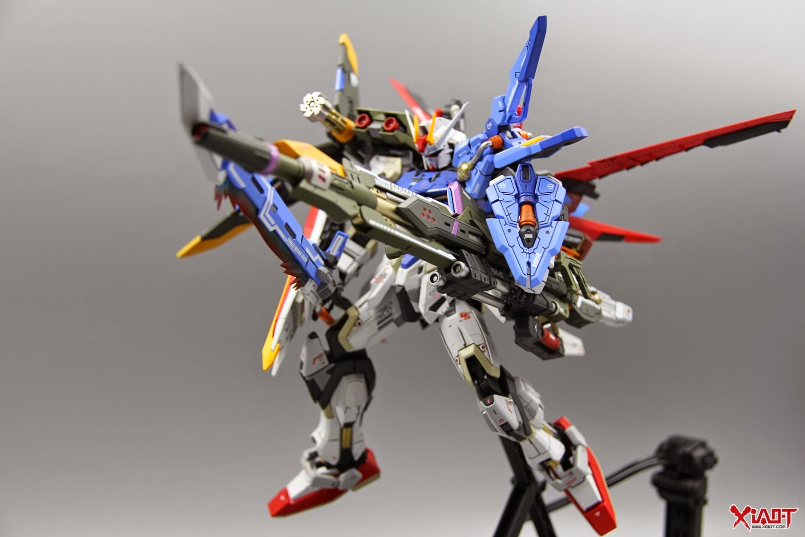 Custom Build: Bandai + DM 1/100 Perfect Strike Gundam "Detailed"