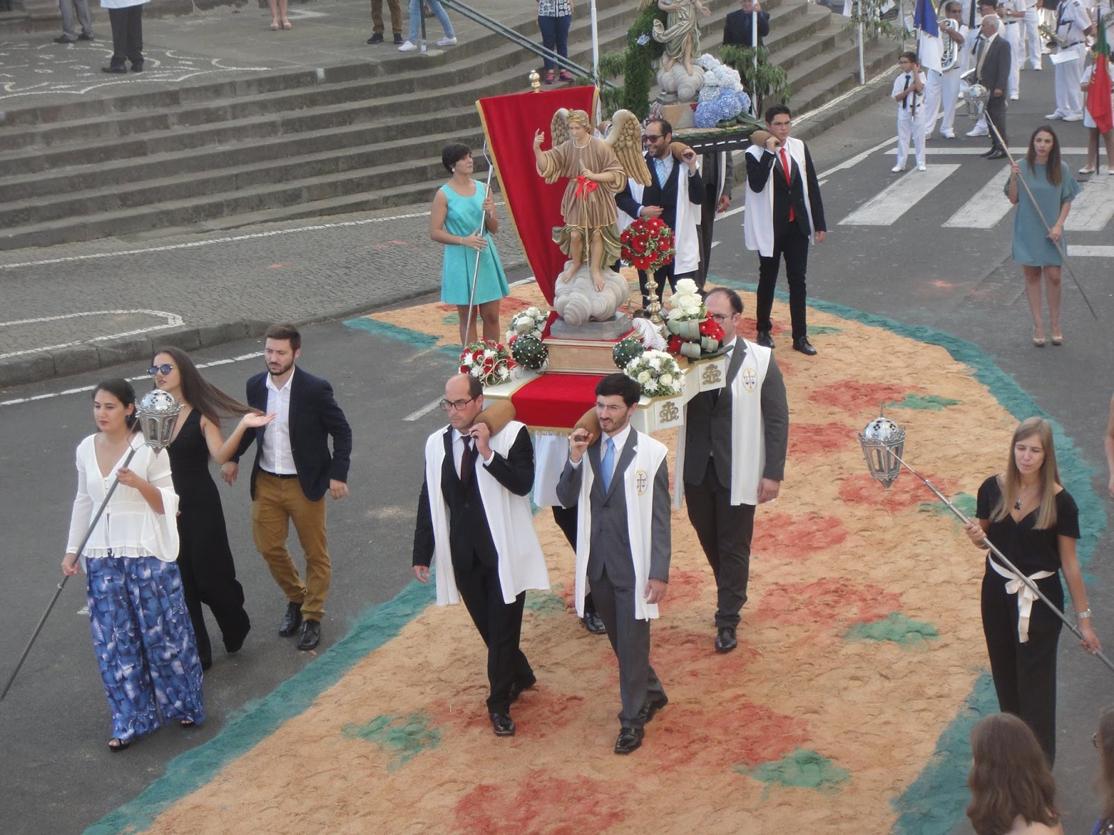 Grupo de Jovens "Os Mensageiros": Procissão em Honra de Nossa Senhora ...