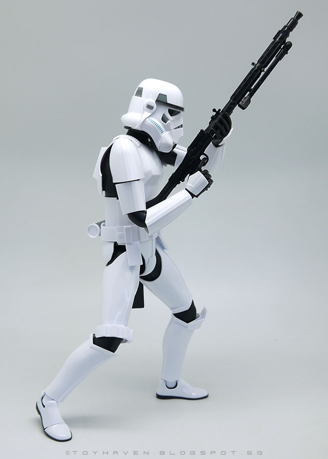 toyhaven: Bandai 1/6th scale Star Wars Stormtrooper Review II - now ...