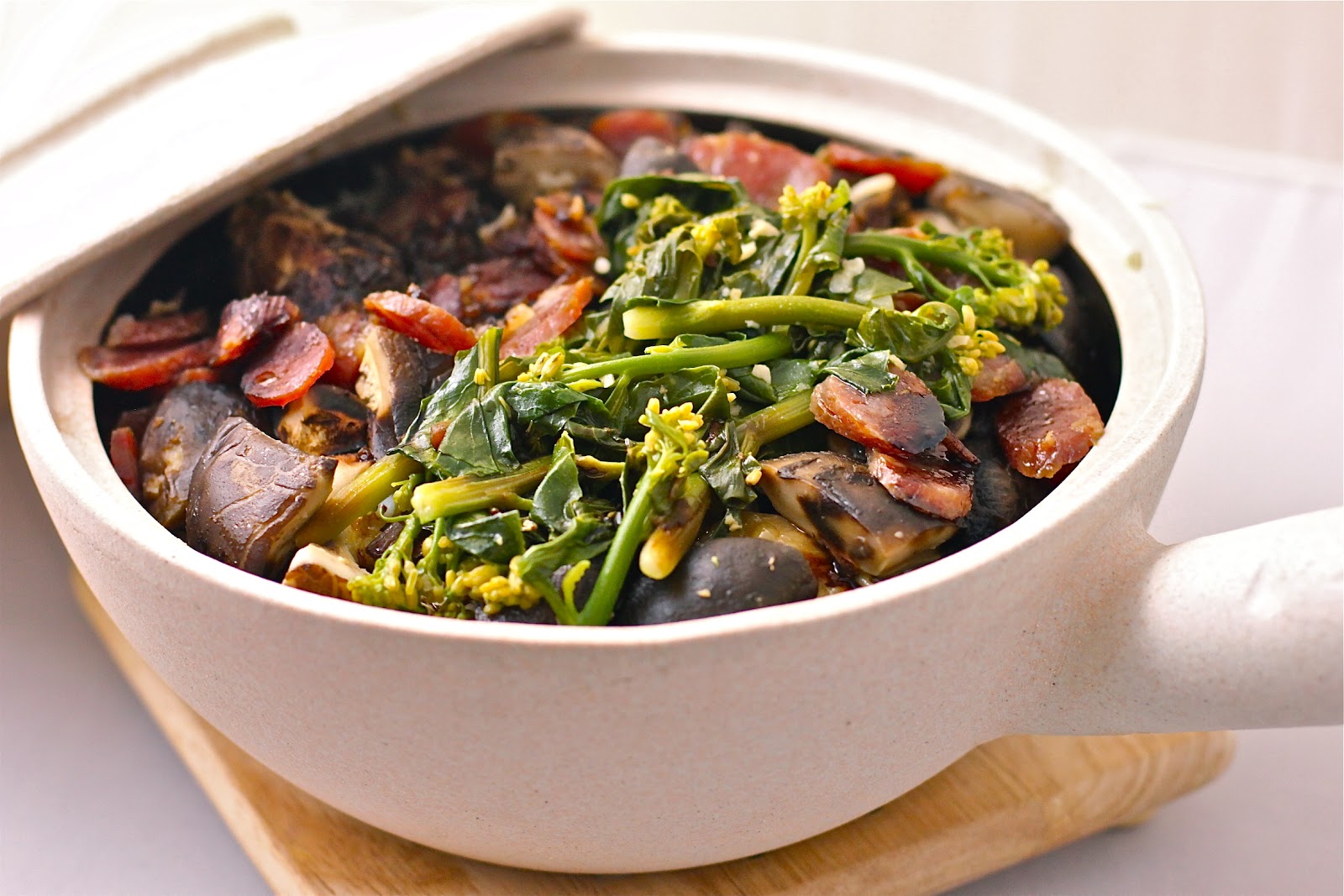 Extra Virgin Chef: Chinese Claypot Rice - All Credit to the Clay