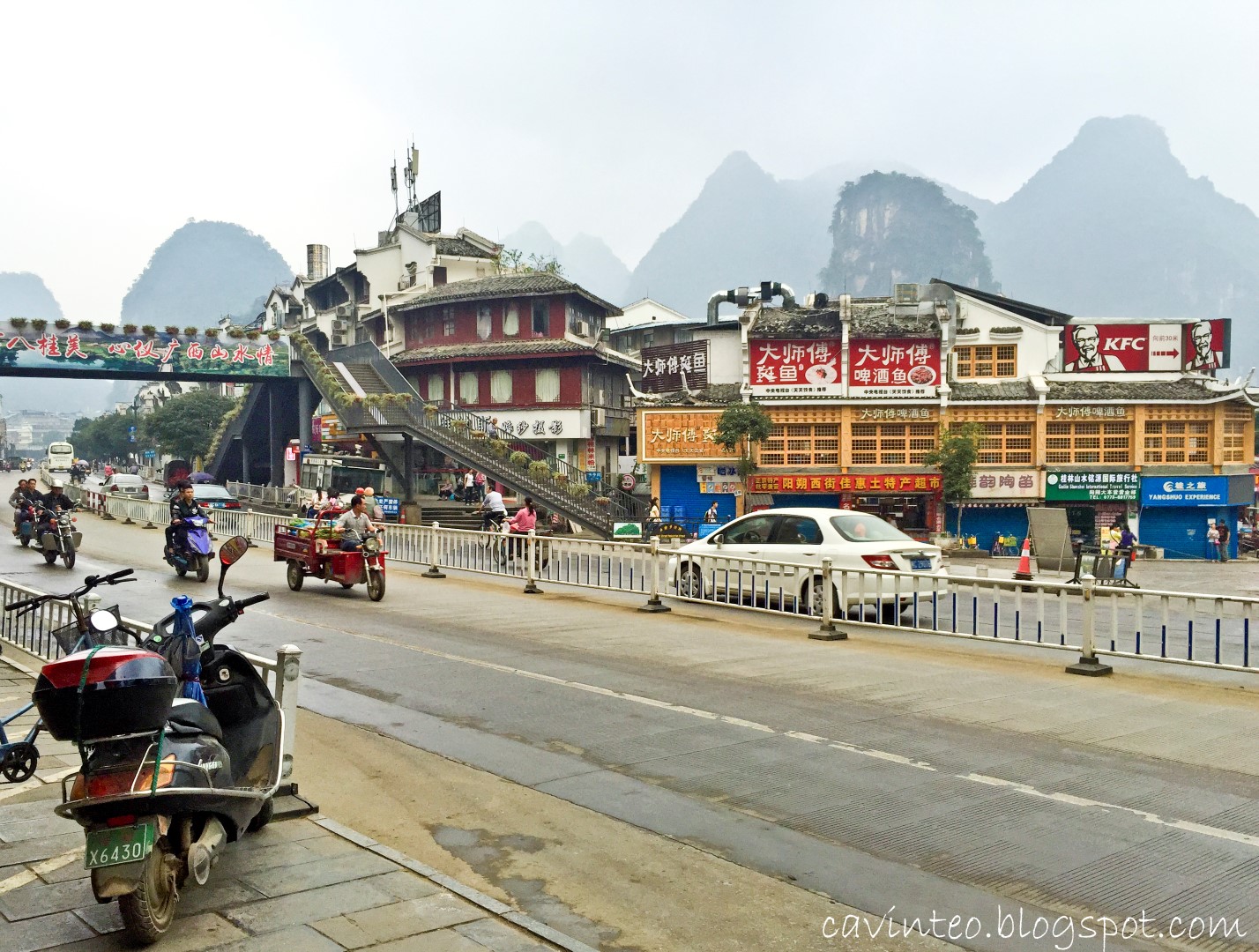 Entree Kibbles: Yangshuo West Street in the Daytime (阳朔西街) @ Guangxi ...
