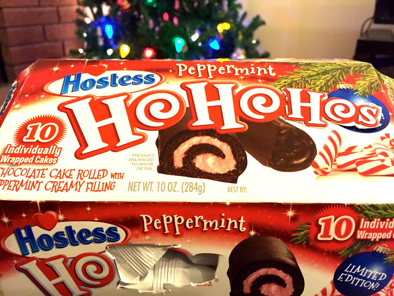 Junk Food Jones: Peppermint Ho Hos